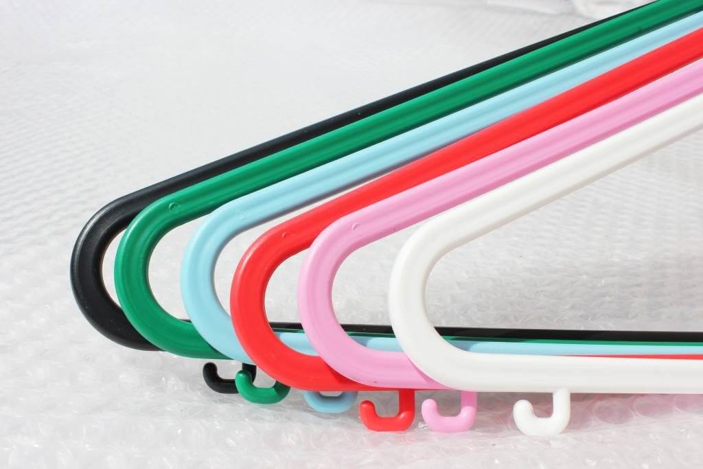 Adult Hangers With Trouser Bar & Clips – Multi Color – 37 CM | Hangersrus